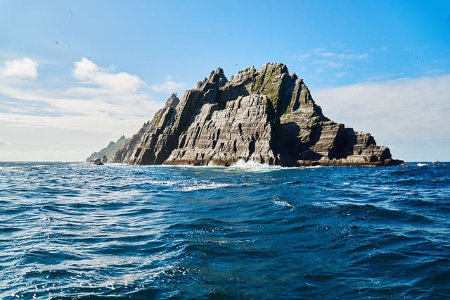 Skellig Rock & Star Wars Tour | CMC World Travel